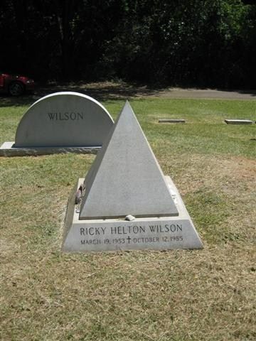 Triangle or Pyramid | City of Grove Oklahoma