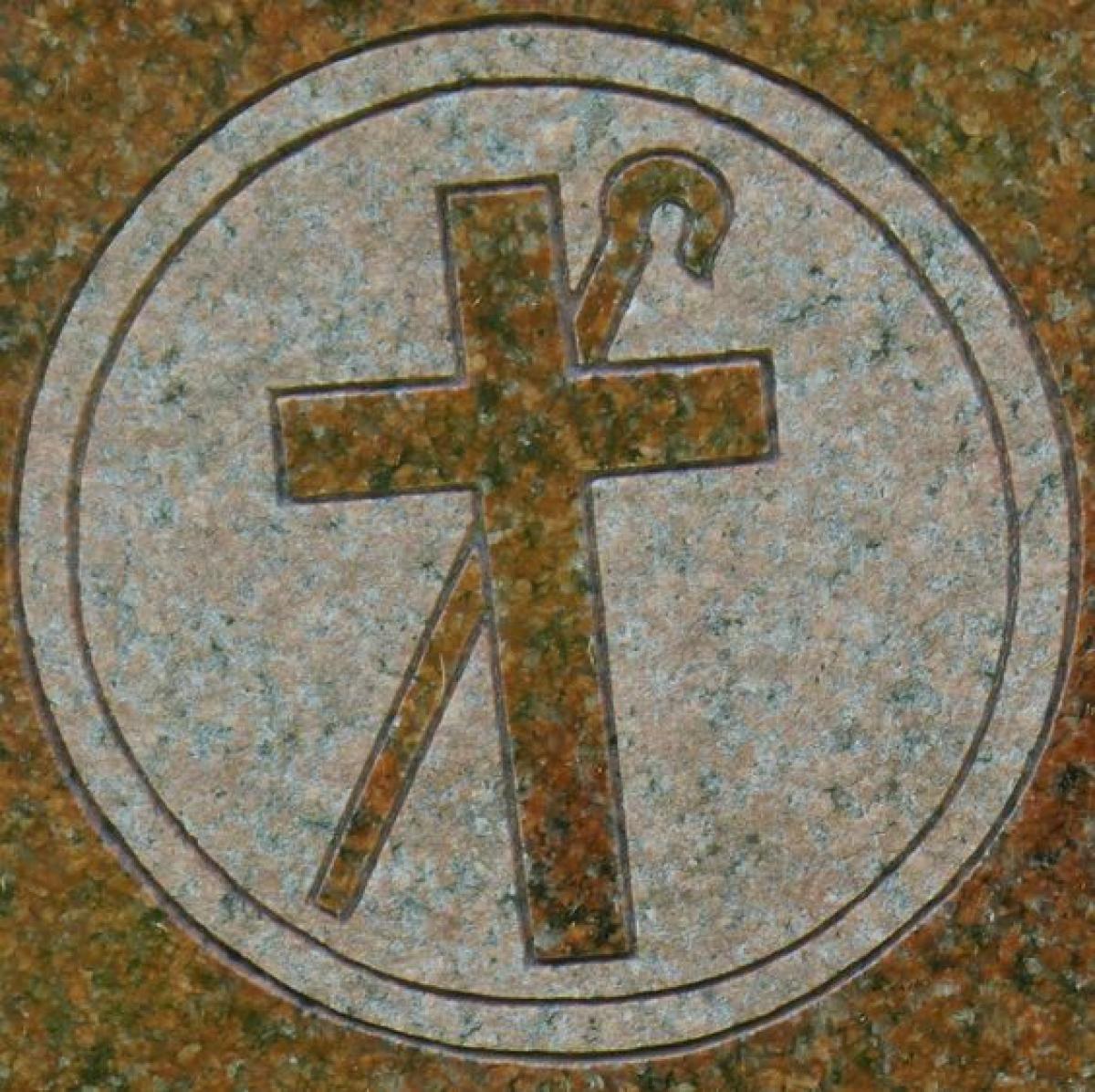 Cross and Shepherd's Crook (White Shrine of Jerusalem) | City of Grove ...