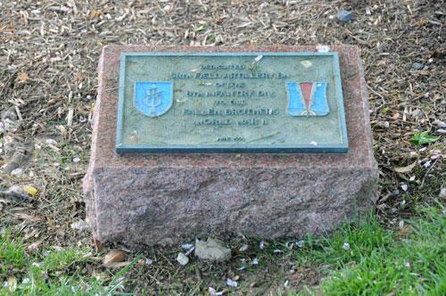 United States Army 8th Infantry Division (Pathfinder/Golden Arrow ...