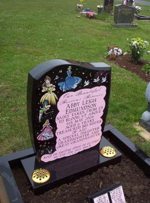 Unique and Humorous Headstones | City of Grove Oklahoma